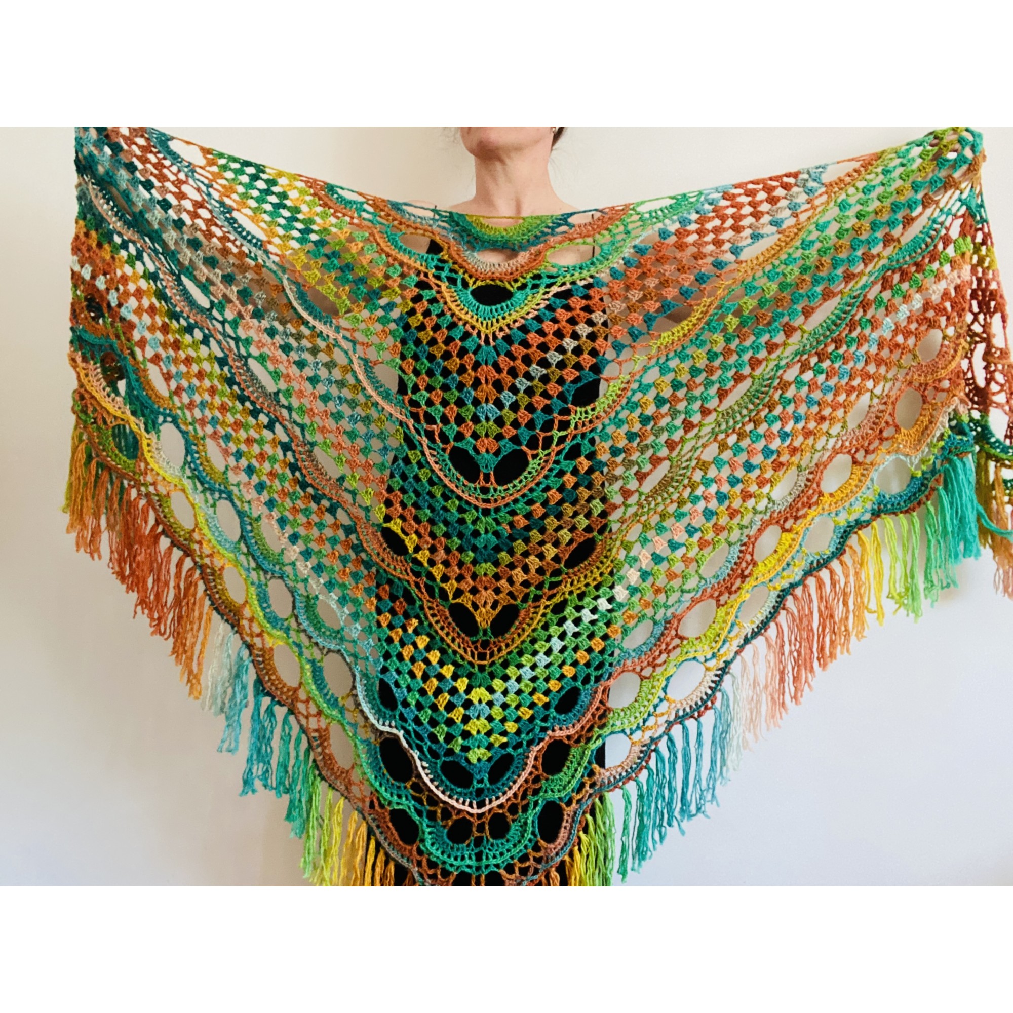 Witch shawl black gothik shawl obsidian wool fringe shawl women ...